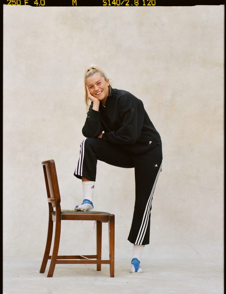 Women's Euros Football - Will Douglas